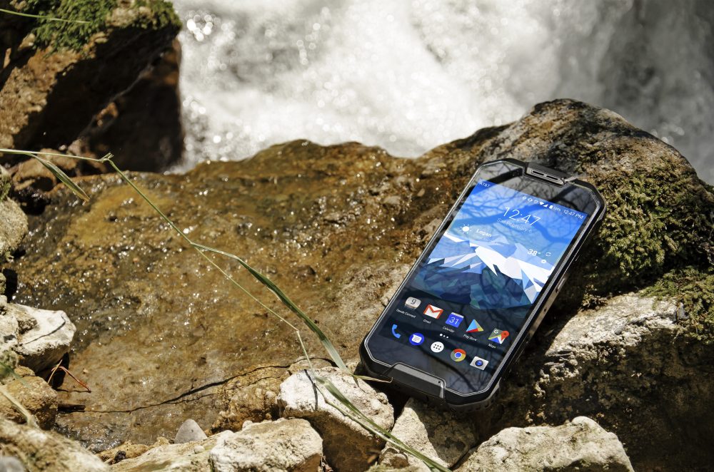 A Water Proof Smartphone!