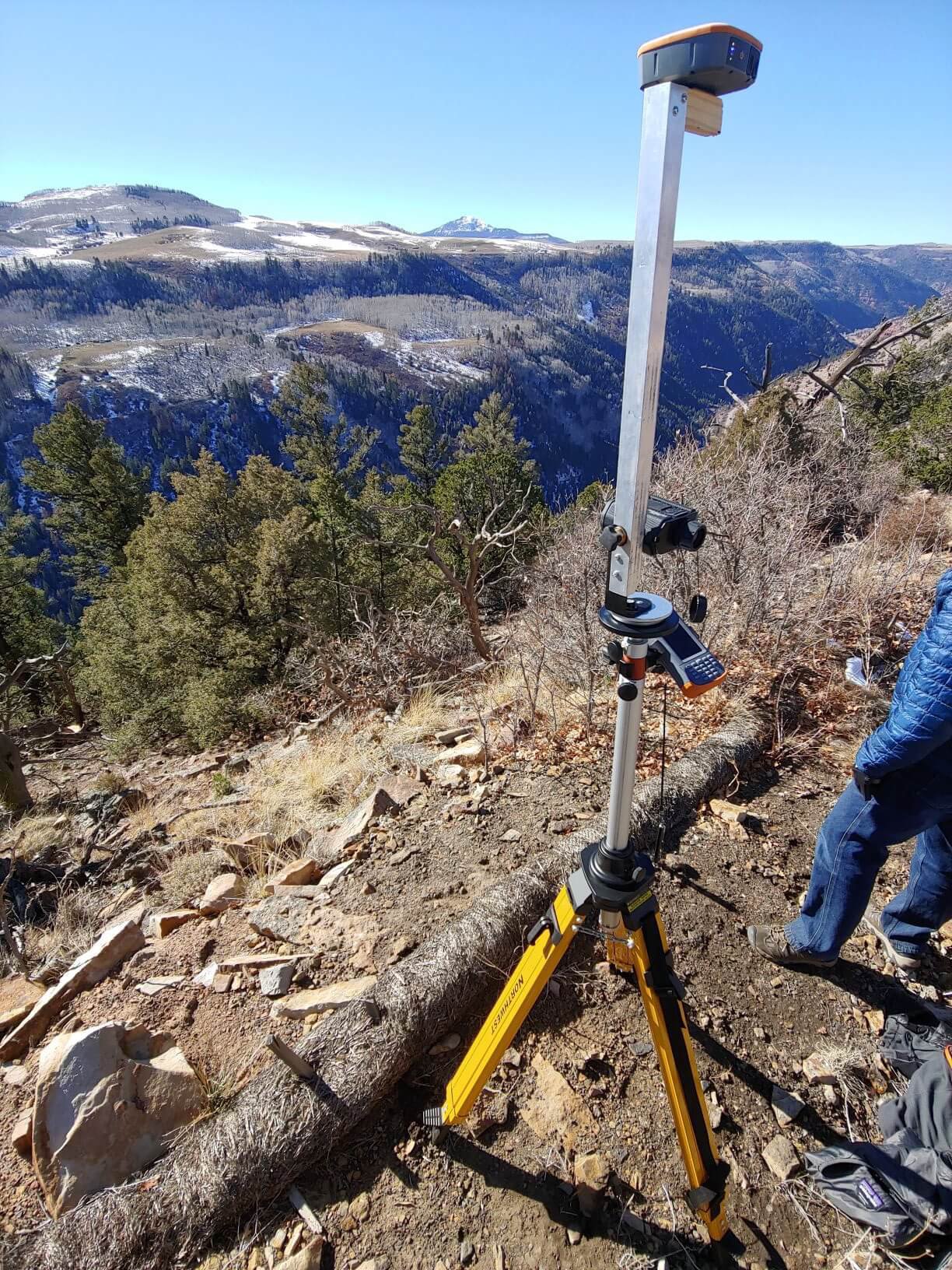 With Flight Tech Engineering, the Geode Sub-meter GPS Receiver takes ...